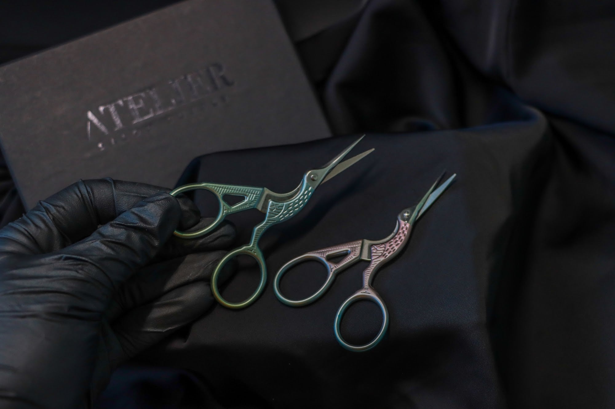 Hummingbird Scissors – Atelier Salon Supply